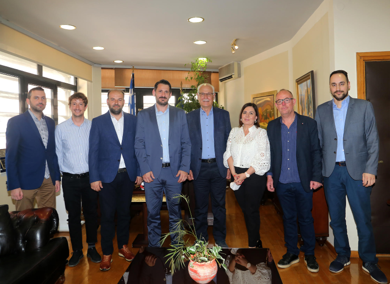 Με το νέο Δ.Σ. του ΣΘΕΒ ο Δήμαρχος Λαρισαίων - ΣΘΕΒ